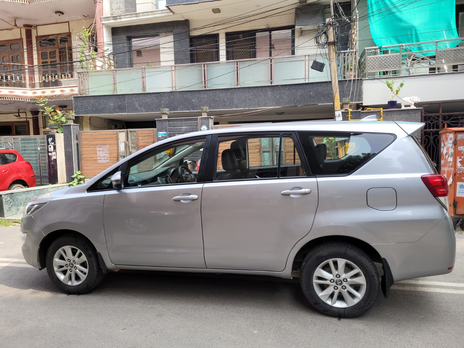 Toyota Innova Crysta 2.8 GX(Auto) – Trusted Autoz